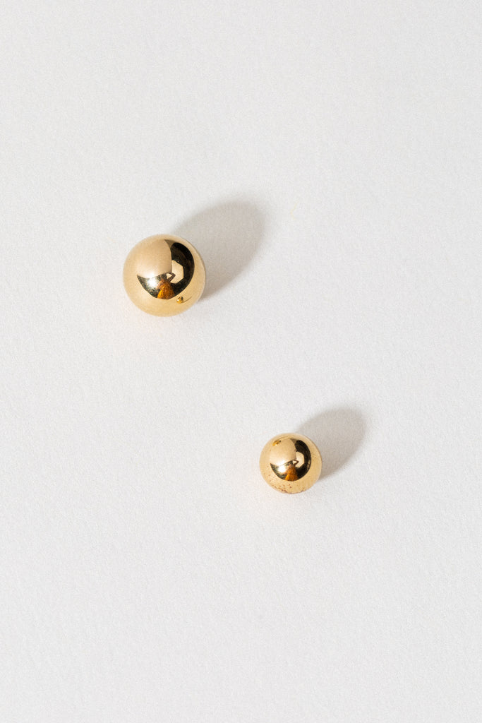 ARO Sphere Studs | shoparo